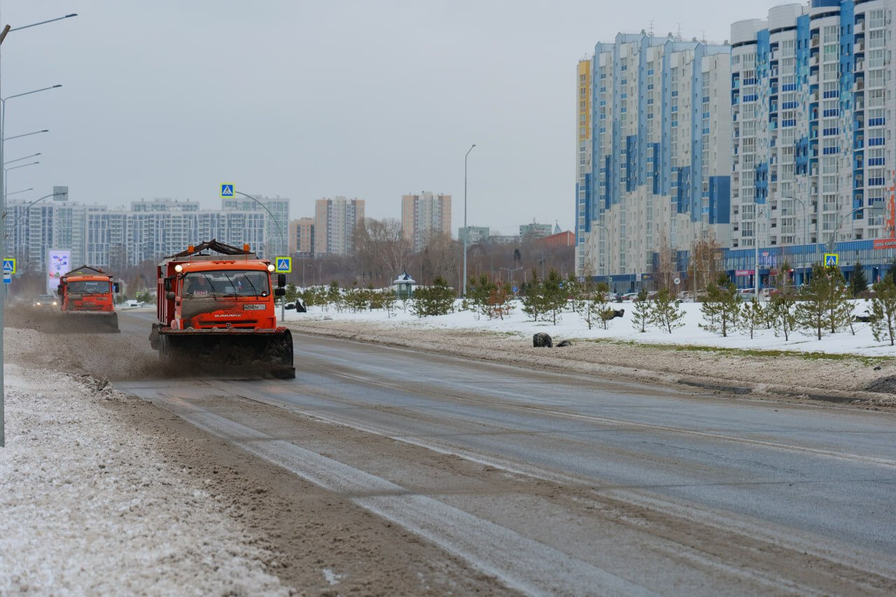 Наваливший снег создал кучу проблем для кемеровчан / VSE42.RU - информационный сайт Кузбасса.